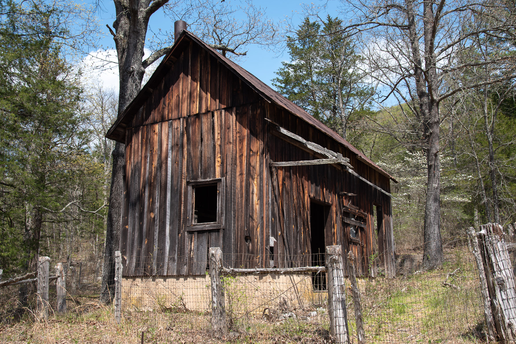 Explore the Ghost Town of Rush, Arkansas - Somewhere In Arkansas