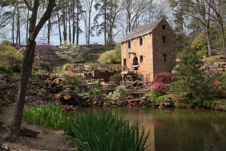Sensational Things to do in Spring in Arkansas - Somewhere In Arkansas