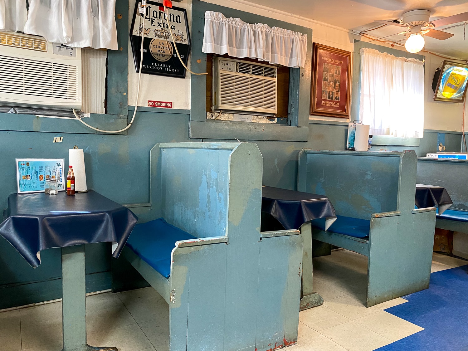 Lassis Inn: A Southern Classic - Somewhere In Arkansas