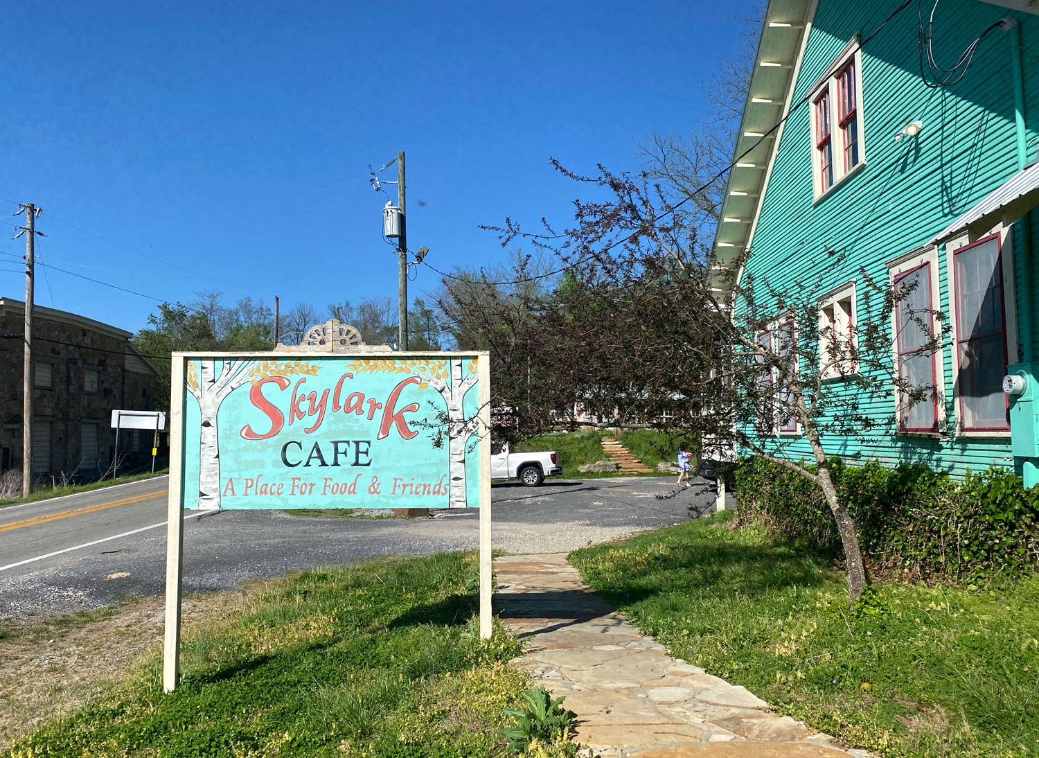 Skylark Cafe: The Sweetest Stop in Leslie, Arkansas - Somewhere In Arkansas